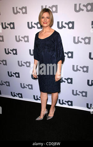 Apr 7, 2008 - Hollywood, California, USA - Actor MAX MARTINI & wife KIM ...