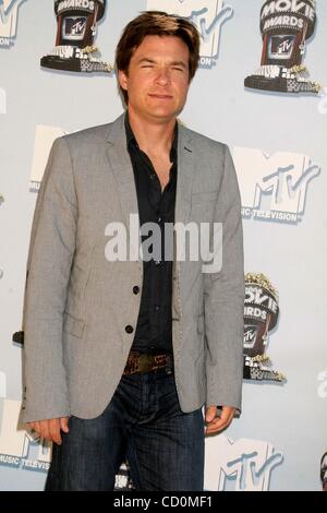 Jason Bateman 2008 MTV Movie Awards at the Gibson Amphitheatre ...