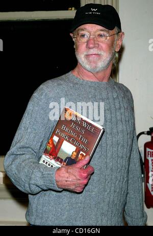 June 23, 2008 - GEORGE CARLIN AND WIFE BRENDA CARLIN 04-1990. 1990 ...