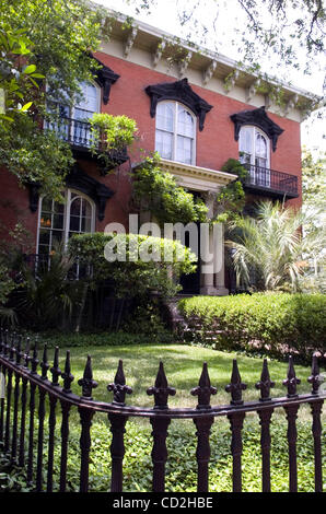 The Mercer House in Savannah, GA. The Mercer House features in the ...