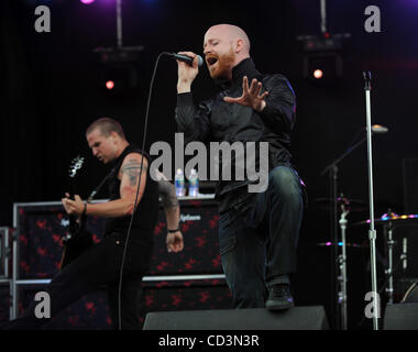 May 17, 2008 - Columbus, Ohio; USA - Guitarist DEVO KEENAN of the band Ashes Divide performs ...