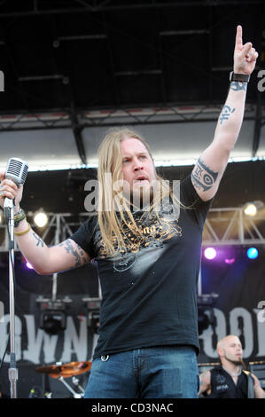 Ryan McCombs of Drowning Pool performs during Sonic Temple Art and ...