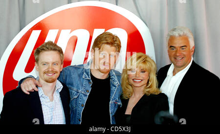 DAVID HORNSBY, MICHAEL WEAVER, LONI ANDERSON, JOHN O'HURLEY, THE ...