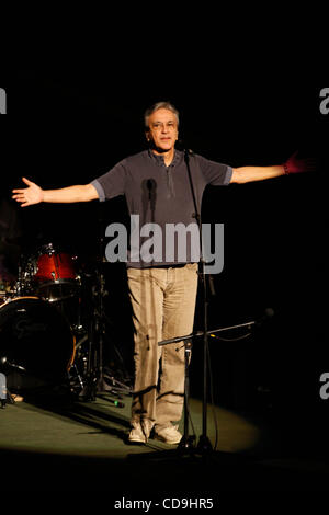 Brazilian singer Caetano Veloso performs on Copacabana beach for New ...