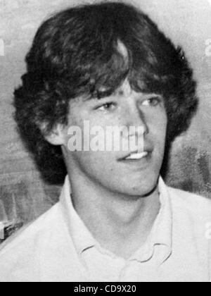 (100725-01)--Gardiner, ME--July 25, 2005--High School Ring--Jason ...