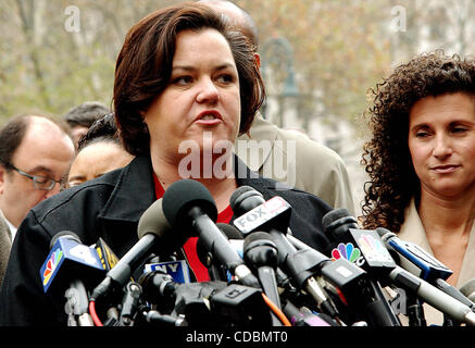 K34050AR .ROSIE O'DONNELL WITH HER PUBLICIST CINDI BERGER AFTER JUDGES ...