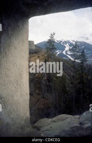 Mar 16, 2011 - Bormio, Italy - Open Air Hot Springs Pool Overlooking ...