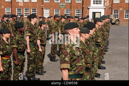 The 2nd Battallion of the Rifles march through the streets of Croydon ...