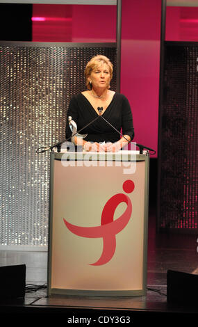 Susan Bales Ford, daughter of President Gerald Ford, introduces U.S ...