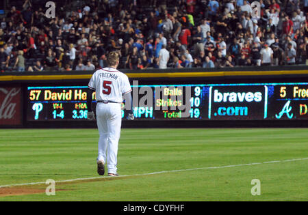 Atlanta Braves first baseman Freddie Freeman (5) during the fourth ...