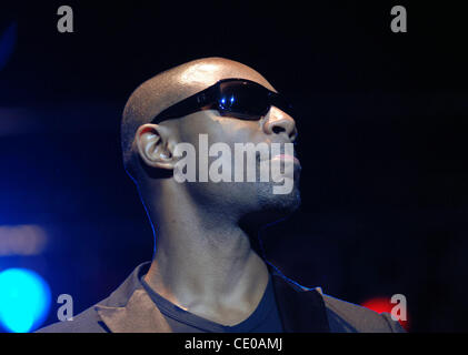 Sep. 17, 2011 - Portsmouth, Virginia, U.S. - R&B singer AVANT performs ...