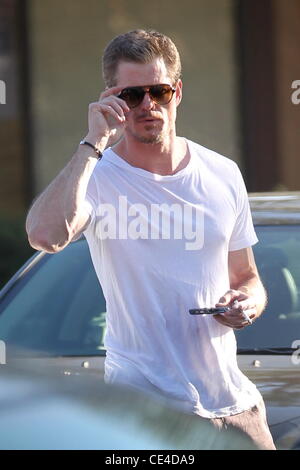 Eric Dane smoking a cigarette in West Hollywood Los Angeles, California ...