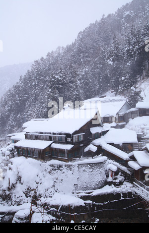 Japanese village Yudanaka in winter, Nagano Prefecture, Japan Stock ...