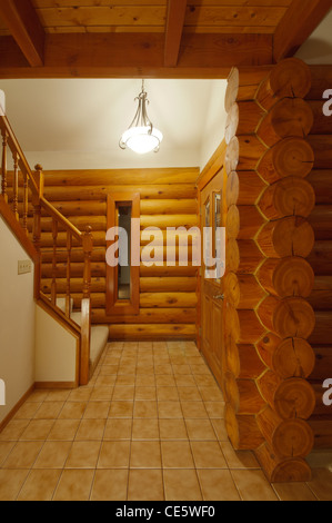 End of beam in log cabin-wood texture Stock Photo - Alamy