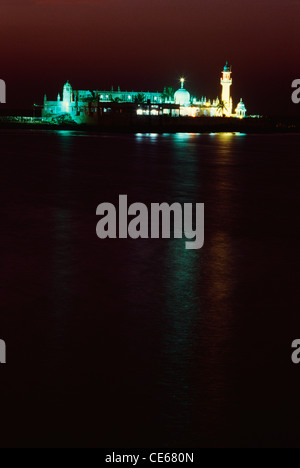 Haji Ali Dargah, Night View, Worli, Mumbai, India Stock Photo - Alamy