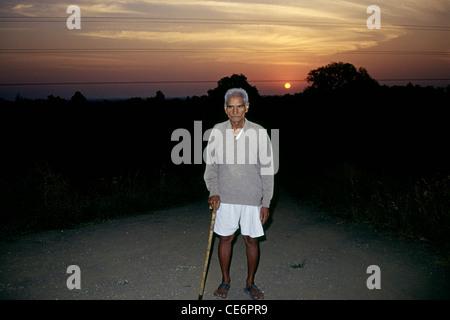 Famous social worker Baba Amte ; founder of Anandvan ; Maharashtra ...
