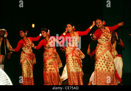 Bihu dance, folk dance of Assam, Assam Stock Photo - Alamy