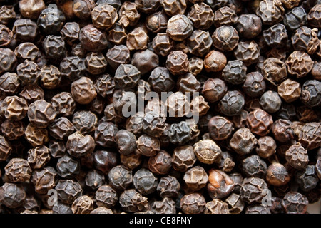 Black pepper zoomed in on and close up texture Stock Photo - Alamy