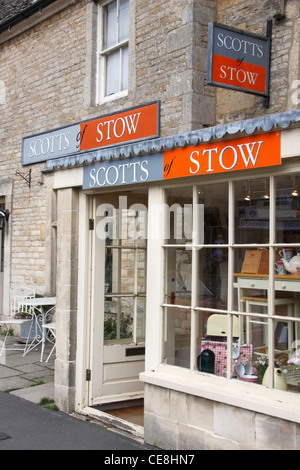 Scotts of Stow shop in Stow on the Wold in the Cotswolds Stock Photo ...