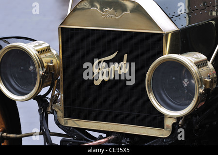 Front grill of a vintage Ford Model A automobile from 1930s Stock Photo ...