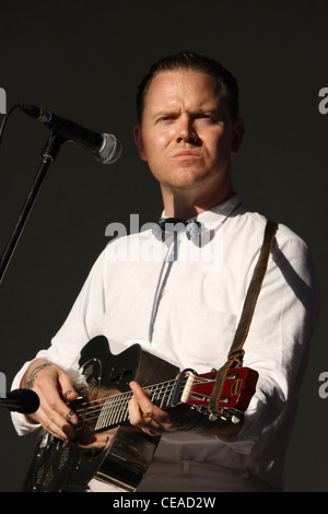 Christopher William Stoneking is an Australian blues singer-songwriter ...