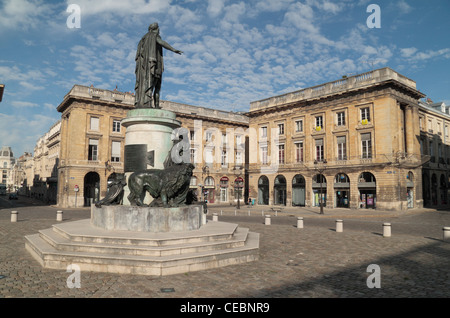 Statue of Louis XV, Place Royale, Reims, Champagne-Ardenne, France ...