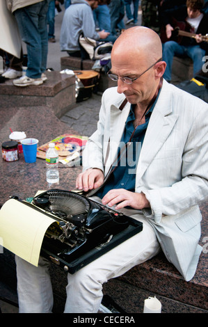 Street types of New York City: Peddler of shoe strings Stock Photo - Alamy