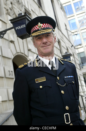 James Hart, Commissioner of the City of London Police between 2002-2006 ...