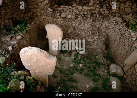 Göbekli Tepe oldest known human-made religious structure 10th milenium ...