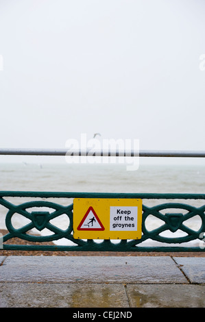 Keep Off the Groynes Sign Brighton Beach Stock Photo - Alamy