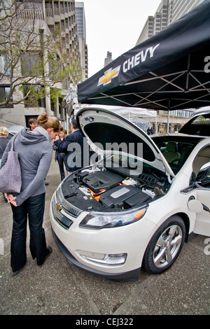 The engine compartment of a Chevrolet Volt hybrid gas/electric car ...