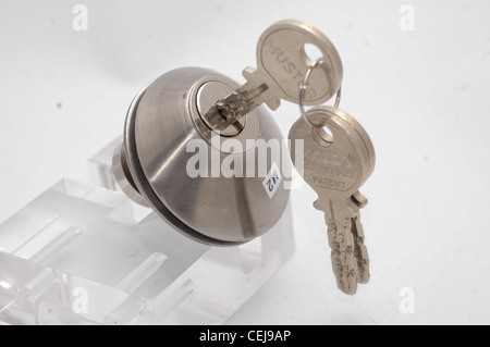 Kaba Quattro Dimple Cutaway Lock Stock Photo - Alamy