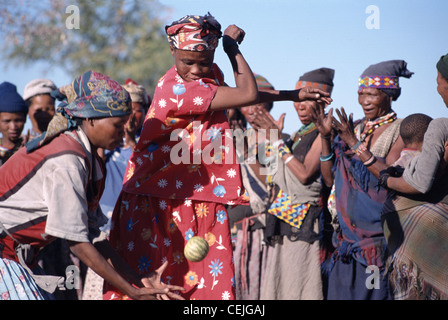 San or Bushmen women in traditional dress, Ghanzi, Botswana Stock Photo ...