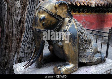 Elephant statue at the Imperial Garden, Forbidden City, Beijing, China ...