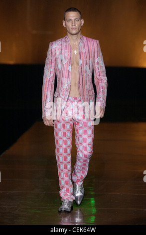 Andrew Mackenzie Milan Ready to Wear Spring Summer Model wearing Stock ...