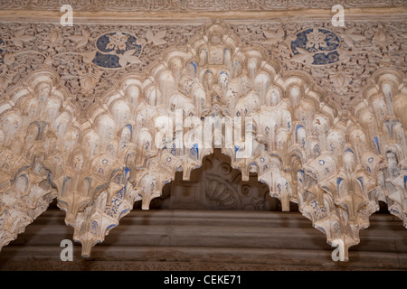 Palace Lions architectural pinnacle Alhambra Columns cubic capitals ...