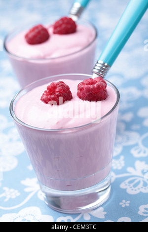 glasses of yogurt with berries, food closeup, Natural yogurt with fresh ...