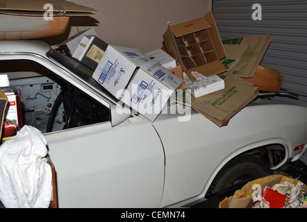 storage unit garage messy Stock Photo - Alamy