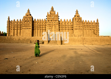 Famous Great Mosque in Djenne Mali is a UNESCO World Heritage Site ...