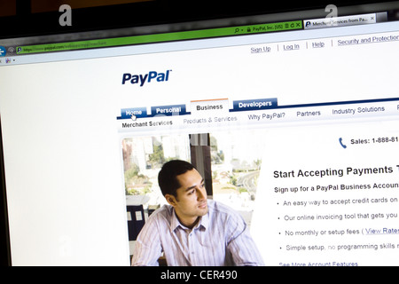 The website of Paypal is displayed on a computer monitor Stock Photo ...