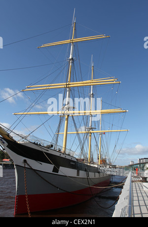 The Glenlee tall ship on the River Clyde Stock Photo - Alamy