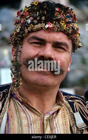 TURKISH MAN IN TRADITIONAL OTTOMAN COSTUME IN THE TOURISTIC DISTRICT OF ...