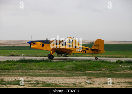 Crop duster plane and pilot in rural Arkansas USA Stock Photo - Alamy