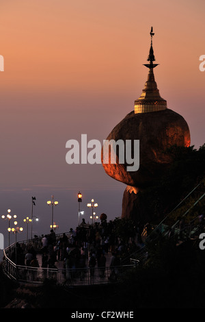 Myanmar Burma Burma Mon Kyaikhtiyo pagoda Kyaikhtiyo golden rock cliff ...