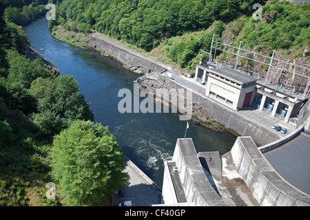 The Barrage de Chastang in the Upper Dordogne Valley Corrèze Stock ...