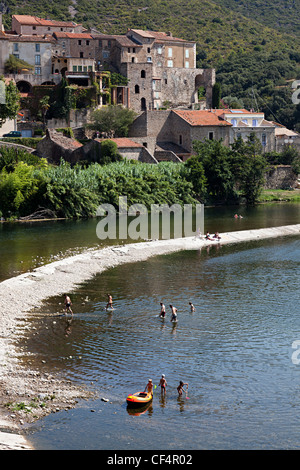 languedoc france river orb roquebrun Stock Photo - Alamy
