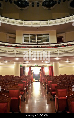 Interior of Opera House, Ho Chi Minh City, Vietnam Stock Photo - Alamy