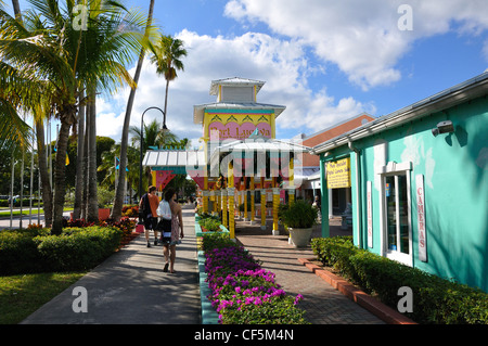 Freeport Bahamas Shopping Marketplace Stock Photo - Alamy