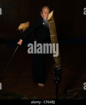 Japanese Iaido Master Hamamoto Sensei in Okinawa, Japan Stock Photo - Alamy