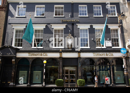 Tiffany & co. New Bond street store Stock Photo - Alamy
